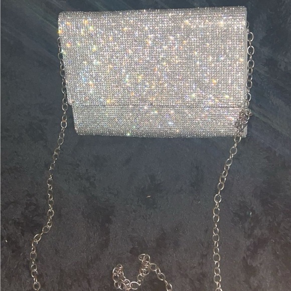 Windsor | Bags | Windsor Diamond Purse Sidebody | Poshmark